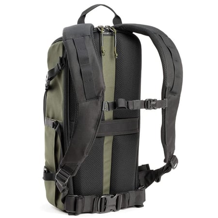 THINK TANK DarkLight Backpack 14L - montane green | Cultura