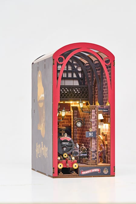 Maquette DIY Book Nook - Harry Potter : Poudlard Express - Revell- Jeux ...
