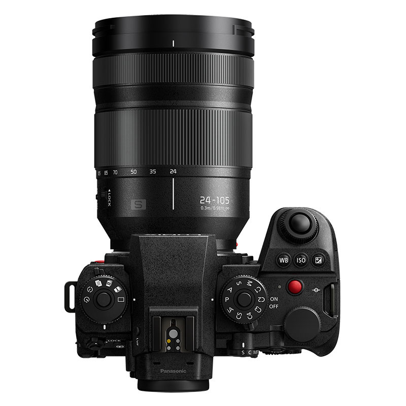 PANASONIC LUMIX S1 II + Objectif S 24-105mm f/4 Macro OIS + S 26mm f/8 ...